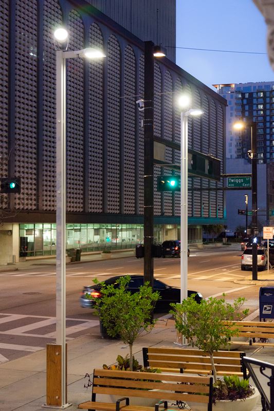 Tandem Ortho - Outdoor Metal Light Pole with Wood Accent - Structura